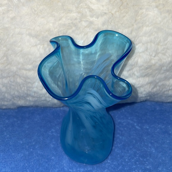 BLENKO | Art | Vintage Blenko Glass Co Hand Blown Vase | Poshmark